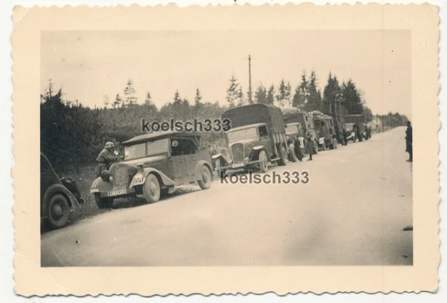 FOTO FAHRZEUGE DER Wehrmacht in Jugoslawien Kamel Kennung ! Citroen ...