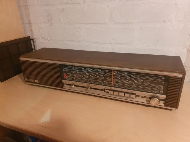 DDR VINTAGE RADIO Göteborg Nordmende , 4.120.A , 012683-25 Ostalgie ...