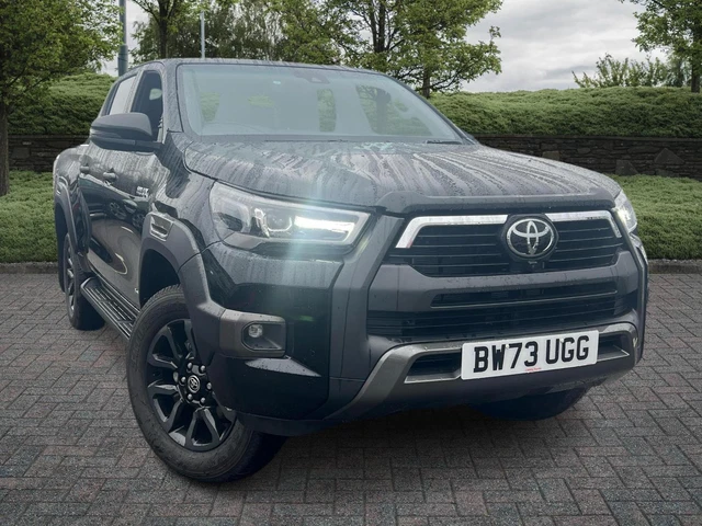 2024 TOYOTA HILUX Diesel Invincible X D/Cab Pick Up 2.8 D-4D Auto ...