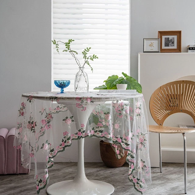 SUPERBE NAPPE EN dentelle blanche parfaite pour les douches nuptiales ...