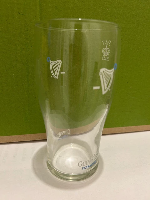 GUINNESS 'EXTRA COLD Minus Guinness Degrees Logo' Design' Pint Glass ...