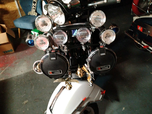 VESPA LAMBRETTA FRONT Rack Mod All New Rack Lights Original Spot Lights ...