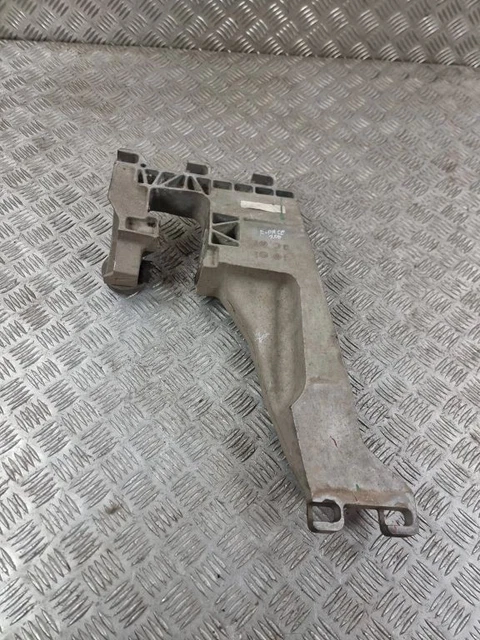 JAGUAR F-PACE 2019 Gearbox mounting bracket HK835060EC ESP19684 £50.39 ...