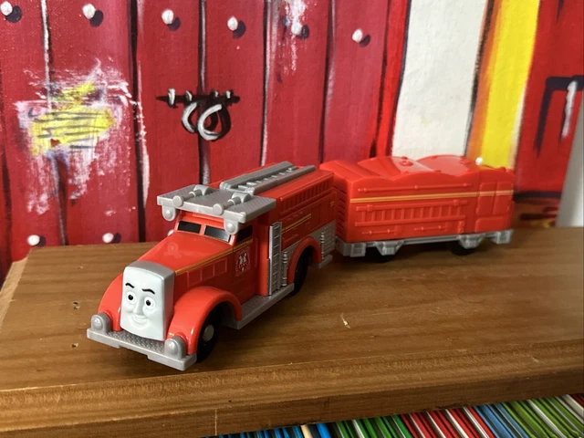 TALKING FLYNN 2016 Thomas & Friends Trackmaster Battery Motorised ...