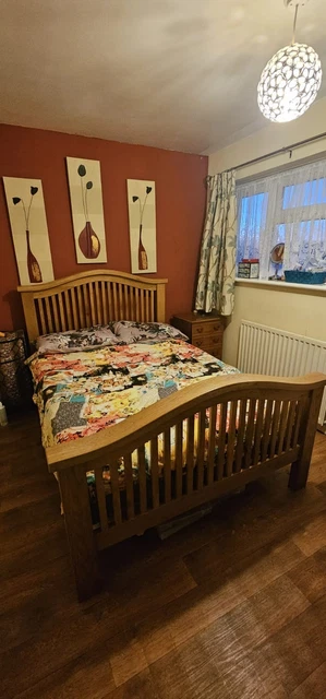 OAK SMALL DOUBLE Bed, Frame And Mattress £208.70 - PicClick UK