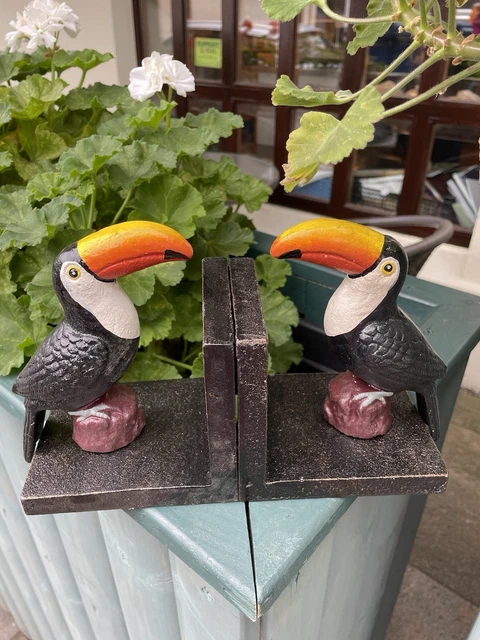 GUINNESS TOUCAN CAST Iron Bookends £45.00 - PicClick UK