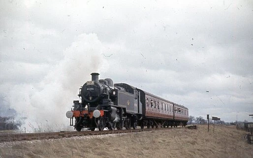 ORIGINAL COLOUR SLIDE of 41286 LMR steam loco £4.99 - PicClick UK
