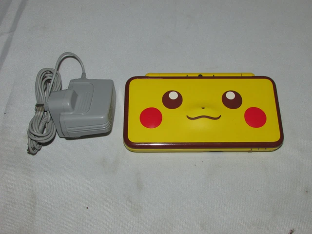 NINTENDO 2DS XL Pikachu Edition Pokémon Handheld Console *CRACK BY ...