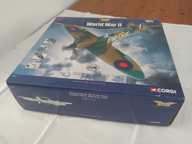 CORGI AVIATION ARCHIVE AA33901 Supermarine Spitfire MK1A 1:32 X4590/PR ...