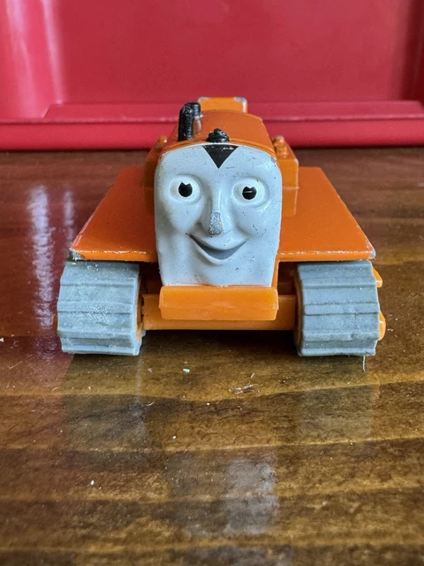 THOMAS THE TANK Engine And Friends - ERTL - Terence The Tractor -2001 - Vintage £3.84 - PicClick UK