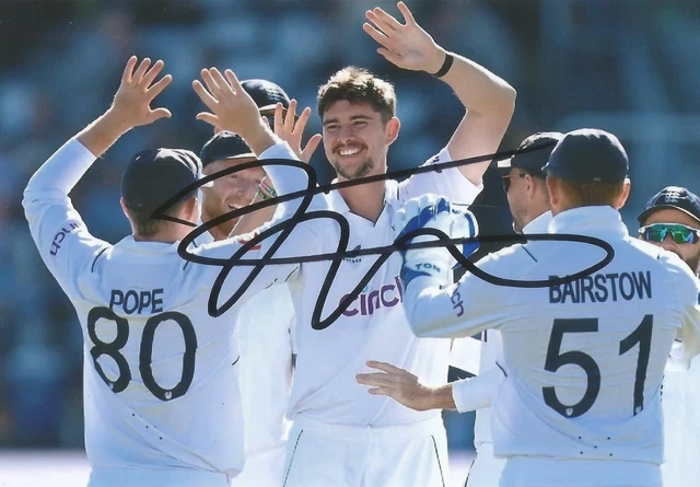 ENGLAND CRICKET: JOSH TONGUE SIGNED 6x4 TEST ACTION PHOTO+COA **THE ...