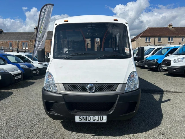 IVECO DAILY IRIS MOBILITY BUS 16str 3.0 AUTOMATIC ULEZ No VAT 07379 ...