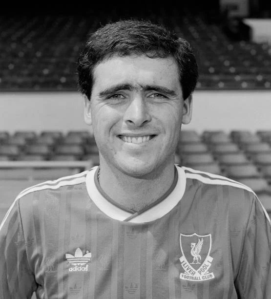 MARK SEAGRAVES OF Liverpool At Anfield 1987 OLD PHOTO EUR 6,52 ...