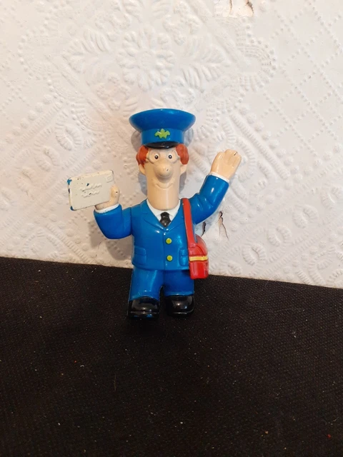 2005 MCDONALDS CLASSIC TV Toys - Postman Pat Waving Letter - Happy Meal ...