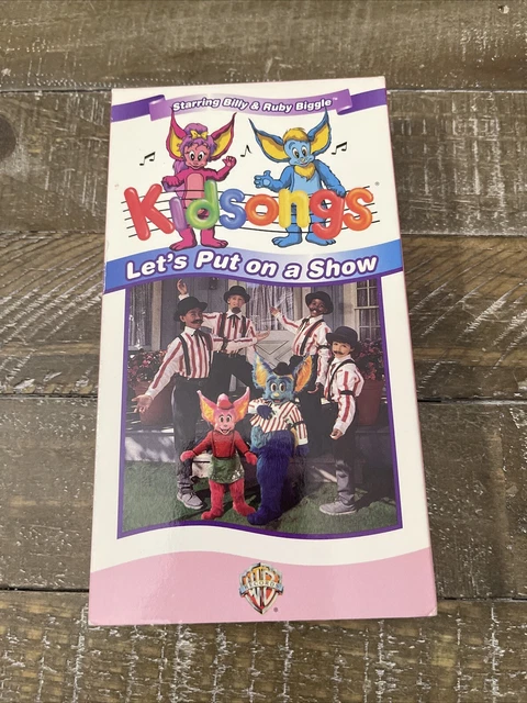KIDSONGS LETS PUT On A Show VHS £55.60 - PicClick UK