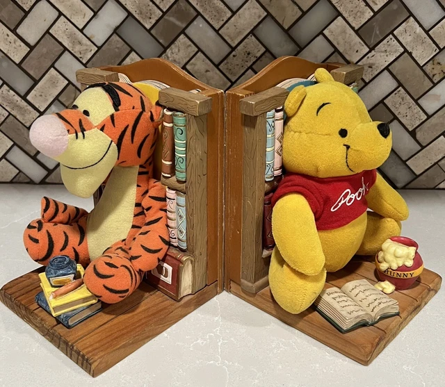 DISNEY WINNIE THE Pooh and Tigger Bookend Buddies with Plush Board ...