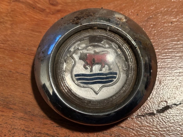 RARE CLASSIC MORRIS MK1 Morris 1100/1300 bonnet badge with Bull ...