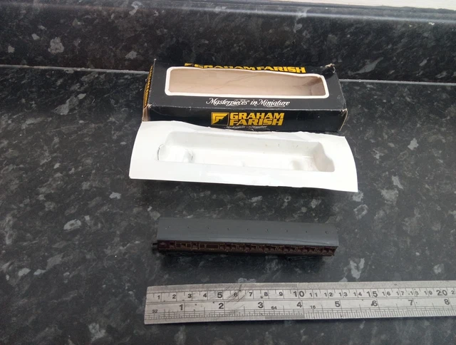 GRAHAM FARISH N Gauge Number 0616 Brake Ends Coach In Original Box £16. ...
