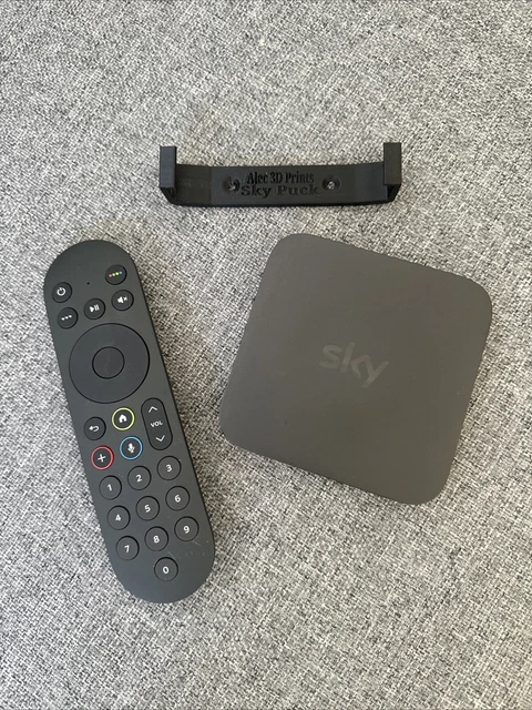 SKY GLASS TV Stream Puck Sky Remote Puck Bracket and HDMI leads £35.00 ...