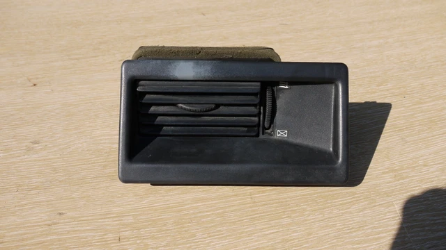 TOYOTA MR2 MK1 A B Aw11 1.6 16V Black Centre Dash Air Vent Middle ...