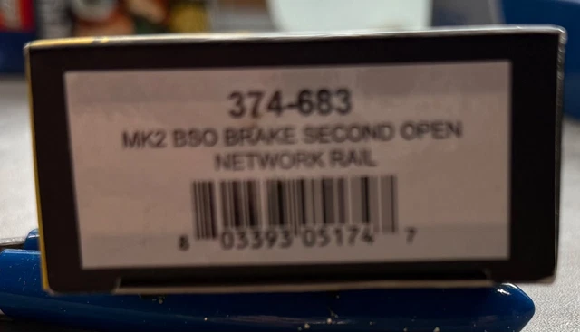 GRAHAM FARISH 374-683 Mk2 Bso Brake Second Open Network Rail £26.70 ...