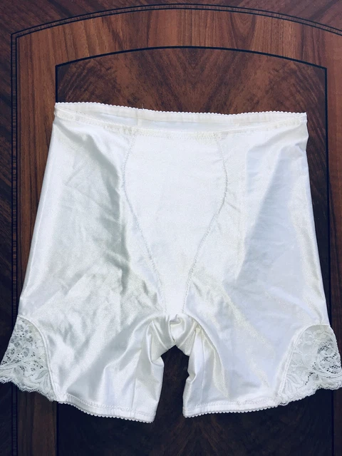 LADY DE PARIS Mieder mit Spitze Miederhose langbein Gr.80 creme ...