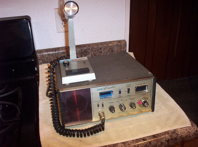 VINTAGE SBE CONSOLE II 23 CHANNEL AM/SSB CB BASE STATION w/MICROPHONE ...