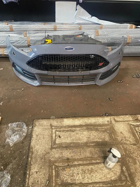 FORD FOCUS ST MK3 Complete Front Bumper Stealth Grey £200.00 - PicClick UK