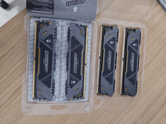 CRUCIAL BALLISTIX SPORT 3000 MHz, DDR4, D RAM 32gb (8gb X 4) EUR 85,00 ...