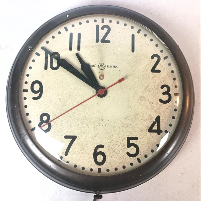 GENERAL ELECTRIC RED Eye Industrial Electric Wall Clock 15" Round Model ...