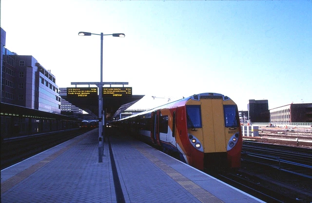 13019 COLOUR RAILWAY Slide Emu Class 458 8007 At Reading 2013 £2.99 ...