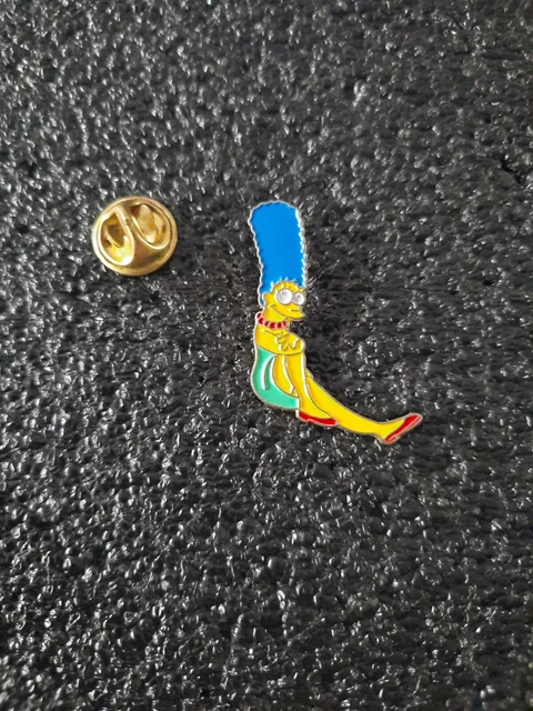PIN'S MARGE SIMPSON dessin animé cinema série - pin Pins avr23 EUR 2,90 ...