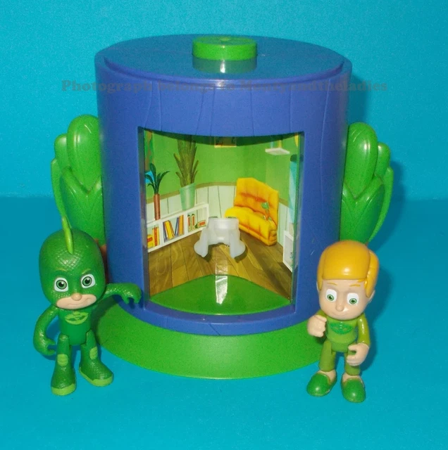 PJ MASKS GEKKO & Greg Figures & Transforming Totem House Turning Room ...