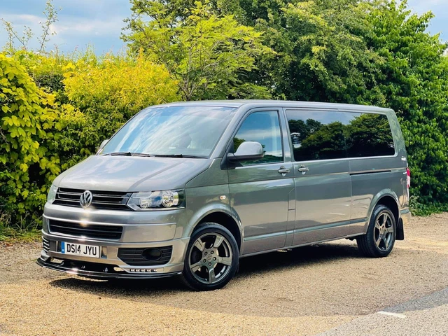 SOLD 2014 VW T5 T6 Kombi 20 TDI DSG AUTO - TRANSPORTER SHUTTLE 9 SEATER ...