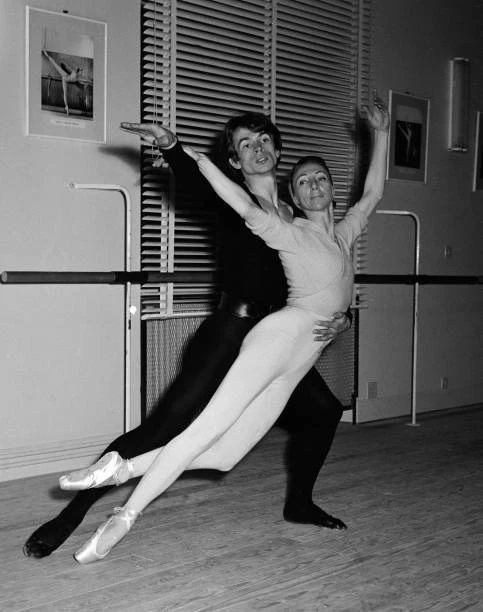 FAMOUS AMERICAN BALLET Dancer Ballerina Rosella Hightower 1960 3 Old ...