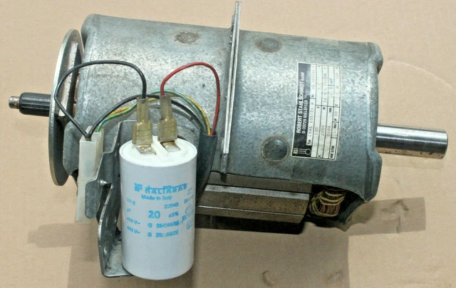 ELECTRIC MOTOR 2000 watts 230 V right-turning shaft Ø 20 mm engine ...