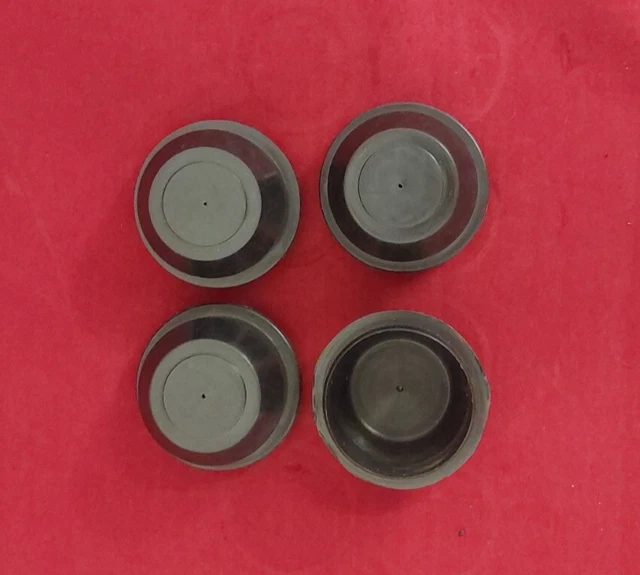 BLACK PLASTIC TRAILER HUB GREASE CAP TRAILER BEARING HUB CAPS x4 £7.49 ...