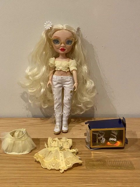 RAINBOW HIGH DELILAH Fields Doll - Mostly Complete £27.99 - PicClick UK