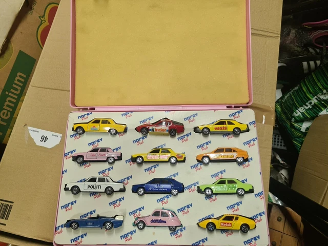 COFFRET VALISE NOREV Avec 12 Voitures Norev Jetcar 1/43eme EUR 180,00 ...