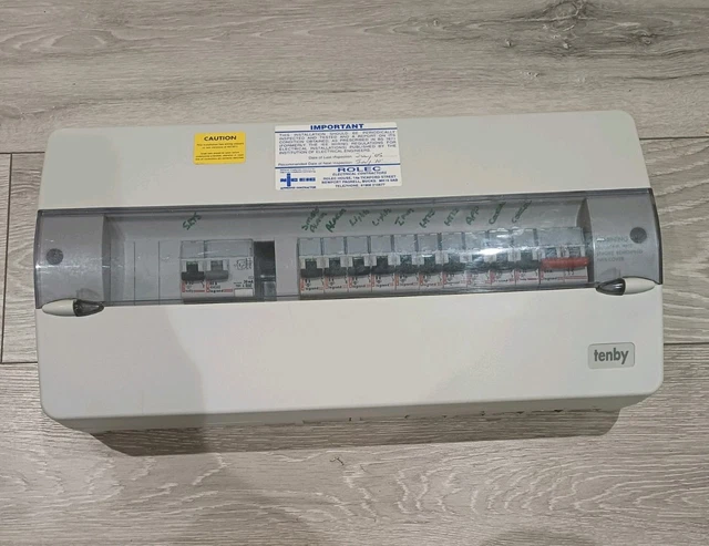 TENBY LEGRAND RCD Split Load Fuseboard Consumer Unit 16way with MCBs £ ...