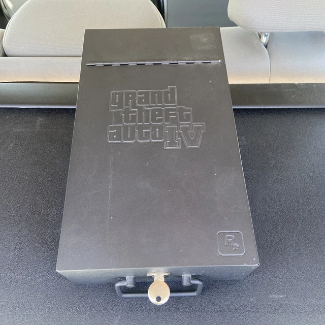 GRAND THEFT AUTO IV GTA Metal Safe Deposit Box Bankers Lock Box WITH ...