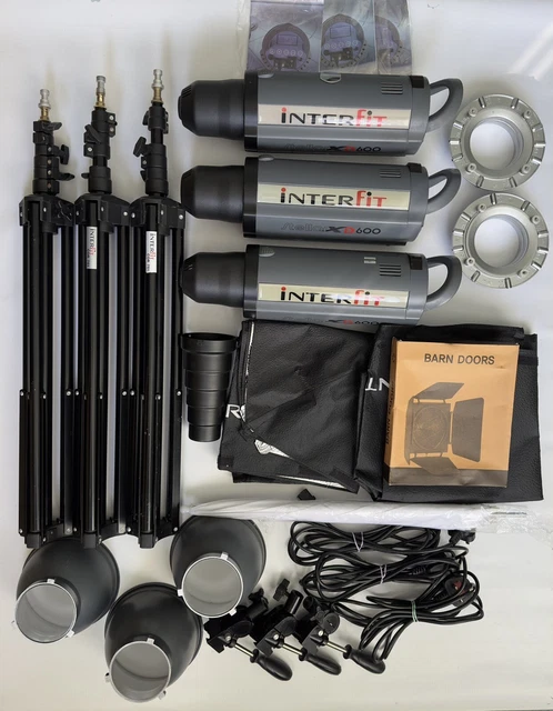 INTERFIT STELLAR XD600/600 Ombrello/Softbox TRE Head Studio Lighting ...