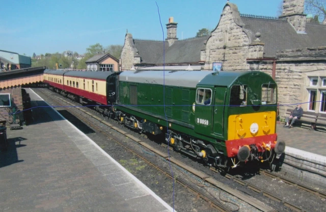 RAILWAY TRAIN PHOTO Class 20 Diesel Picture D8059 Photograph Br ...