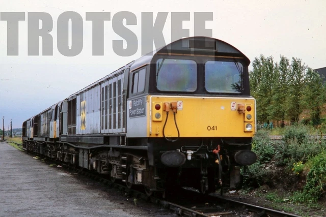 35MM SLIDE BR British Rail Diesel Loco Class 58 58041 Worksop 1993 ...