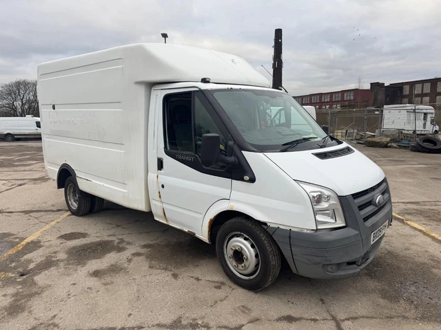 2009. FORD TRANSIT Box Ex Bt With Electric Crane Price Is Plus Vat £ ...