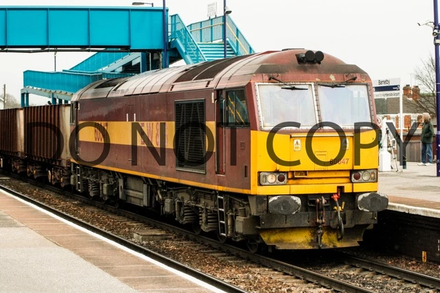 UK DIESEL TRAIN Railway Photograph Of Class 60 60047 Loco. Rm60-241 £1. ...