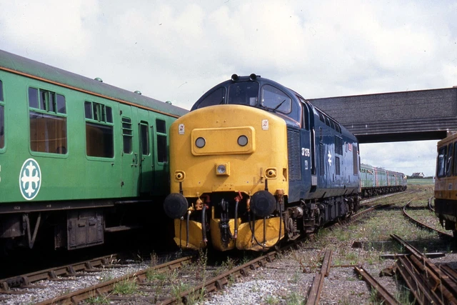 ORIGINAL 35MM SLIDE: Cl.37 diesel 37275 (named) at unid location with ...