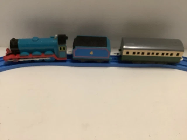 THOMAS TANK ENGINE GORDON+COACH-Tomy Tomica Trackmaster Joblot Train ...
