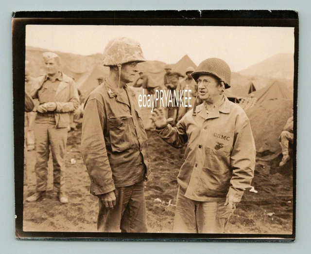 ORIGINAL WW2 TYPE-1 USMC Marine Corps IWO JIMA Photo GENERAL HOLLAND ...