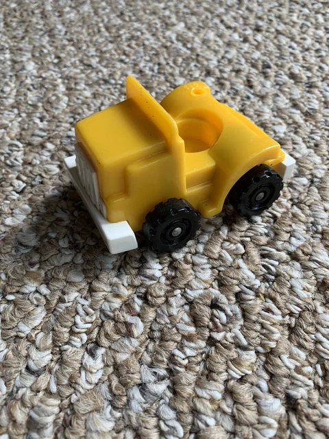 VINTAGE FISHER PRICE Little People Truck/Rig Hauler Yellow 3.5 inch $5. ...